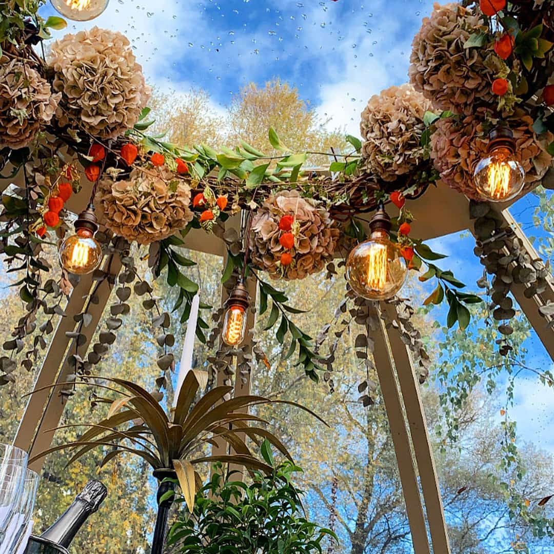 DreamDomes – Unique Structures for Outdoor Events.